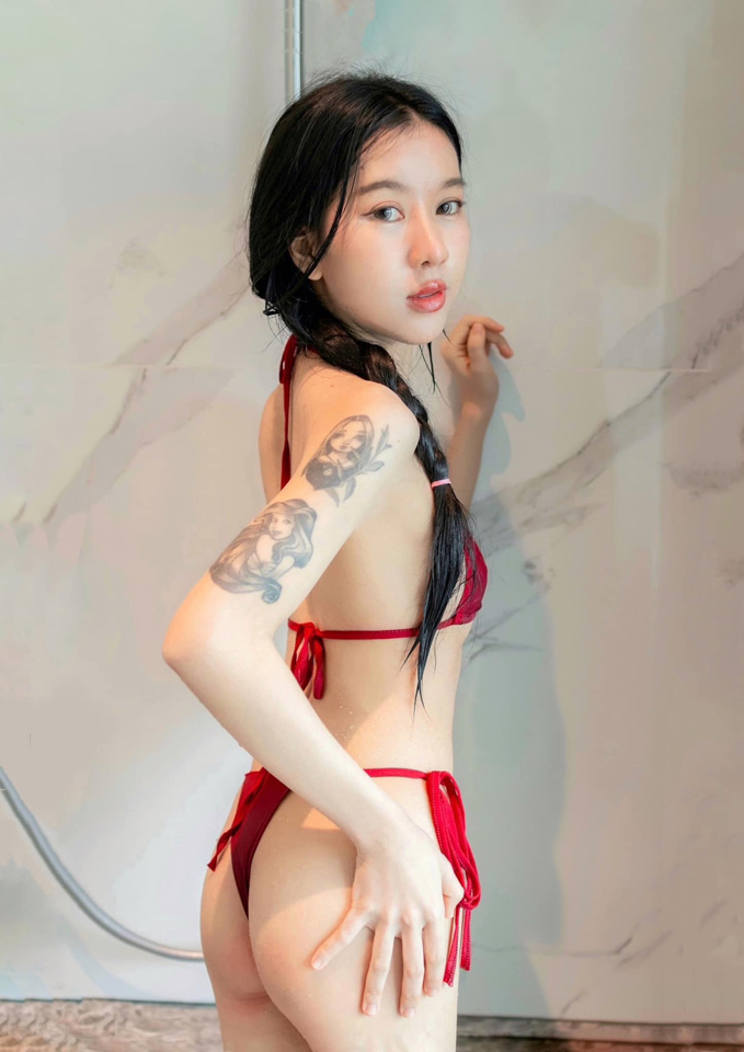 แป้ง อธิชา Athicha นางแบบ สาวสวย เซ็กซี่ 18+ หุ่นบาง ขวัญใจโซเชียล